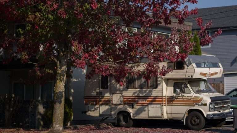 A Comprehensive Guide To Registering An RV In Florida - CheapRV